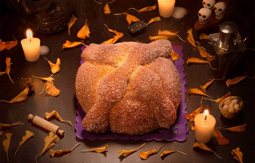 Rindiendo Culto a los Muertos a Través de la Panadería - El Horno de Lucas